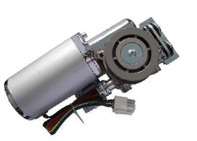 中国 CW および CCW の高い発電永久マグネット BLDC ブラシレス DC モーター 24 ボルト 65W 販売のため