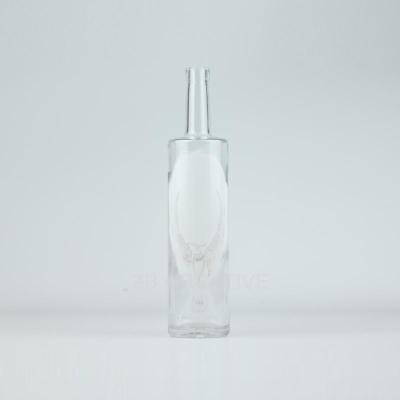 China Cork Top Empty Glass Spirit Bottles For Brandy 650g 750ml High White CY-877 for sale