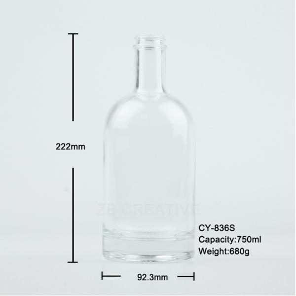 Quality Thick Base Screw Cap Empty Rum Bottles 750ml Spirits Container 680g CY-836S for sale