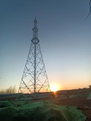 China Gsm 5g Communication Tower Fm Radio Antennas And Microwaves High Mast for sale