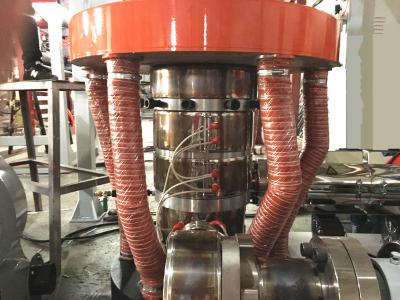 Cina LDPE LLDPE HDPE Three Layer IBC Inner cooling Film Blowing Machine in vendita