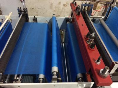 Cina Hot sale automatic garbage bag making machine in roll in vendita