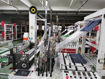 Cina Automatic four line t shirt bag making machine in vendita