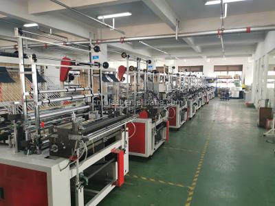 Cina Automatic four line t shirt bag making machine in vendita
