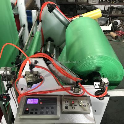 Cina Plastic  draw handle big garbage bag making machine to make ribbon through continuous  bag in vendita