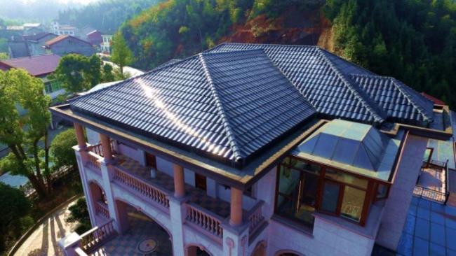 BIPV High Efficiency Factory Direct Price Photovoltaic House Using 50W Curved Surface Solar Panel Roof Tile