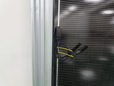 Cina 520W BIPV Moduli solari Piastre di tetto in acciaio 13,36A Corrente ottimale di funzionamento in vendita