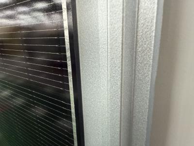 China Techo de acero solar BIPV duro 520W Modulo para proyectos ecológicos en venta