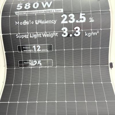 Cina pannelli fotovoltaici flessibili portatili 580W modulo BIPV solare morbido pannello fotovoltaico in vendita
