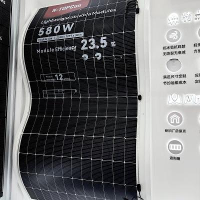 Cina pannelli fotovoltaici flessibili portatili 580W modulo BIPV solare morbido pannello fotovoltaico in vendita