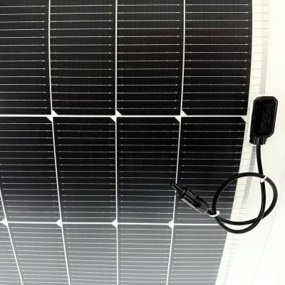 중국 햇빛 보호 장치 580W 부드러운 태양 하이브리드 인버터 BIPV 모듈 유연하고 가벼운 애플리케이션을위한 태양 전지 패널 판매용