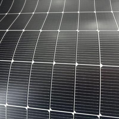 중국 햇빛 보호 장치 580W 부드러운 태양 하이브리드 인버터 BIPV 모듈 유연하고 가벼운 애플리케이션을위한 태양 전지 패널 판매용