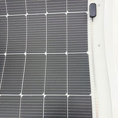 Chine Voltage maximal du système DC 1000/ 1500V IEC Portable flexible 580W Inverseur hybride solaire souple Module BIPV pour matériau de toiture à vendre