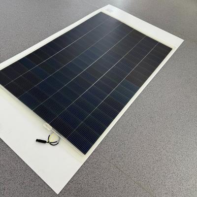 Chine Panneaux photovoltaïques flexibles de 520 W pour véhicules de camping-car à vendre