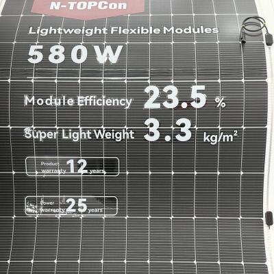 Chine Température de fonctionnement nominale de 44 degrés Inverseur hybride solaire souple pour panneau photovoltaïque à énergie renouvelable flexible de 520 W à vendre
