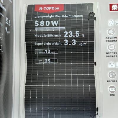 Chine Panneau photovoltaïque flexible de 520 W PV souple à inverseur hybride solaire BIPV Module avec tension en circuit ouvert de 53,03 V à vendre