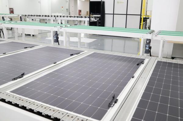 Quality Direct Sell 3mm Thin Film Flexible Solar Cell Panel with -0.24% Temperature for sale