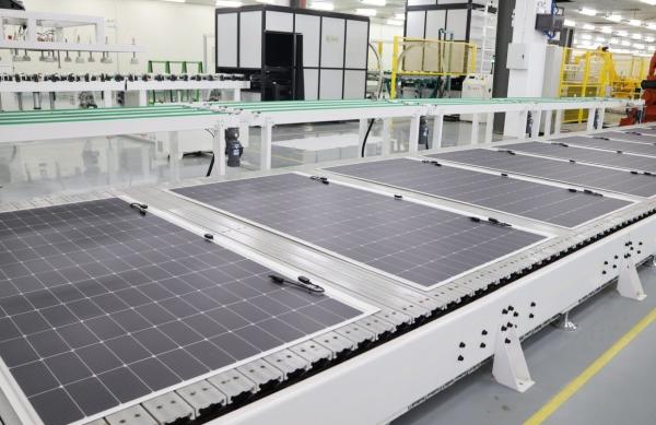 Quality Max. Fuse Current 25A 580W 40V Semi-Flexible Solar Panel for Uneven Surfaces in for sale