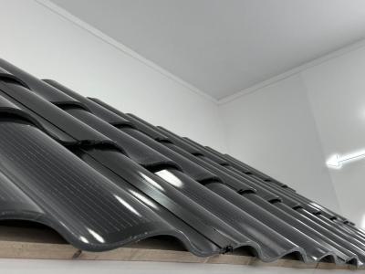 China 30W Photovoltaic Solar Panel Tiles High Power CIGS PV BIPV Solar Roofing Tile with -0.24% Open-Circuit Voltage Temperature Coeffic for sale