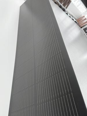 Chine Max. Power Temperature Coefficient -0.26% 120W Flexible Arched Roof Surface Solar Panel with 2.170kg Package Gross Weight à vendre