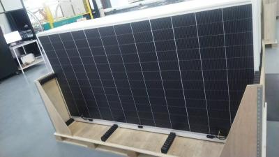 Chine XSFM-580-T 580W Soft and Flexible Solar Panel with Wooden Package Short-Circuit Voltage Temperature Coeffi 0.04% à vendre