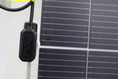 Китай 120 Вт 12 Вт Легкая ультра гибкая черная разделка монокристаллическая солнечная панель для RV Морская лодка Ван Автомобильные кривые поверхности продается