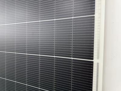 China Flexible Solar Panel Topcon Monocrystalline Solar Panel 18V 580W Waterproof Solar Panel with Topcon Monocrystalline Cells for sale