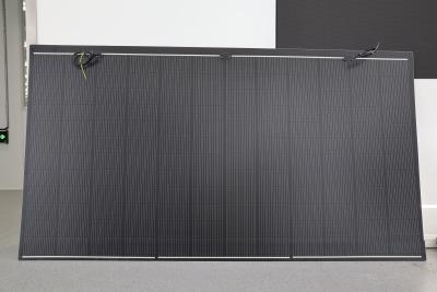 중국 공장 직판 유연 태양광 패널 2260*1209*2.7mm 7.44kg 접착제 설치 용이 TUV IEC 인증서 폴더블 태양광 모듈 맞춤형 크기 태양광 패널 판매용
