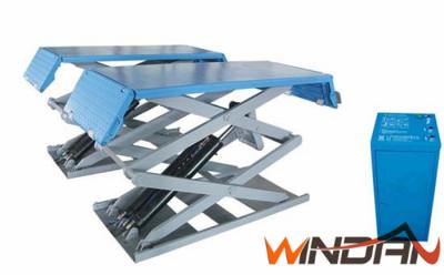 China Scissor Lift Only 105mm Closed Hydraulic Car Lift For 3.0t Capacity for sale