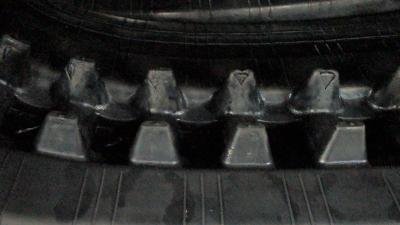 China B400x86x49C C-Pattern Good Quality Skid Steer Loader Rubber Track for sale