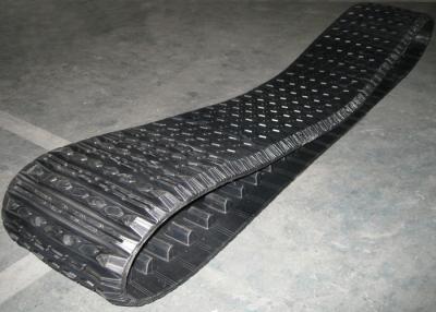 중국 51의 연결 궤도 장전기 고무는 주문을 받아서 만들어진 길이를 가진 까만 색깔을 추적하습니다 판매용