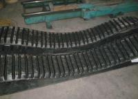 China Customized Track Loader Rubber Tracks for sale