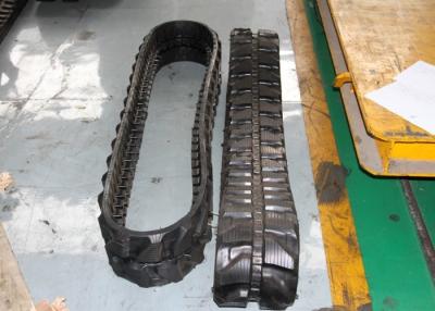 De minilengte over alles van Graafwerktuig Rubbersporen 3360mm voor de Laders van de Steunbalkjonge os