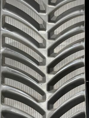 중국 915x152.4x42 포지티브 드라이브 고무 트랙 36' Case STX Quadtrac 트랙터 판매용