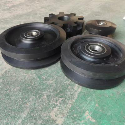 China ATV UTV Snow vehicles high speed rubber track with wheels  Custom rubber tracks for sale