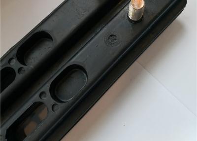 Cina Bolt sull'escavatore di gomma Track Pads di larghezza 150mm dei pattini in vendita