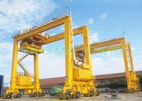 China Custom Mobile Harbor Gantry Crane 30.5-60t Capacity 18-35m Span Container Spreader for sale