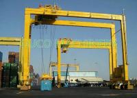 China Custom Mobile Harbor Gantry Crane 30.5-60t Capacity 18-35m Span Container Spreader for sale