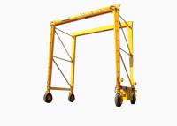 China Custom Mobile Harbor Gantry Crane 30.5-60t Capacity 18-35m Span Container Spreader for sale