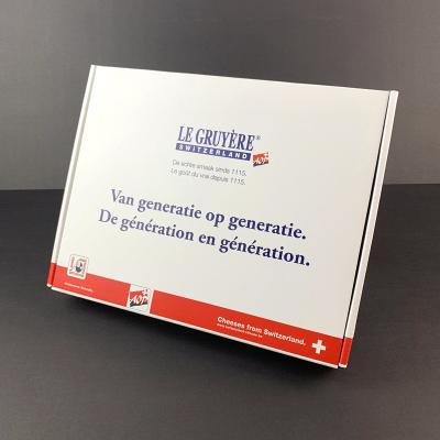 Cina Scatole del pacchetto del cartone di CCNB Matte Black Mailer Boxes 2mm 3mm in vendita