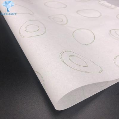 Cina Carta velina riciclata di Kraft Brown per la stampa d'imballaggio dei vestiti CMYK in vendita