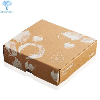 Chine Le paquet plat découpé avec des matrices plat de carton enferme dans une boîte l'ODM d'OEM de Matte Varnishing à vendre
