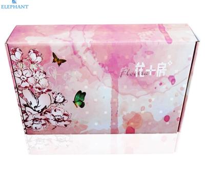 中国 カスタマイズされた卸売はスーツのロゴのちょうネクタイを印刷して段ボール郵便利用者箱を 販売のため