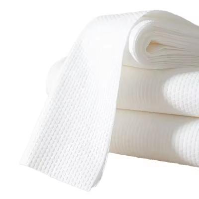 China Lint Free Face Towels Disposable Paper Towels For Salon Spa for sale