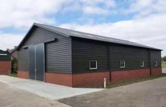 China Tech-Driven High-Tech Weatherproof Prefabricated Steel Structure Warehouse Workshop Industrial Building for Equipment for sale