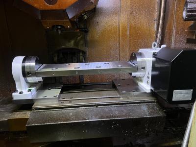 China Hardened Steel / Aluminum Alloy 4th Axis Rotary Table , Roller Cam Drive Rotary Table for sale