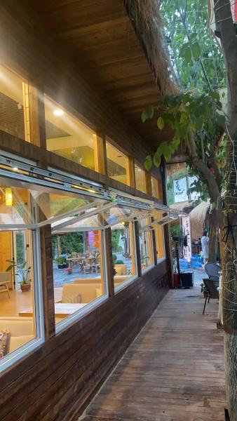 Quality Magnetic Levitation Track Folding Windows - Frictionless Sliding System for sale