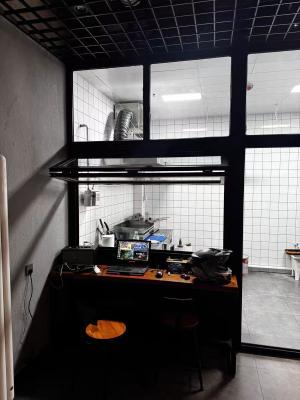 China Retail Store Folding Windows - Secure Display Openings for sale