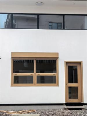 China North Artist Studio Folding Window Delivering Consistent North Light for Color Accuracy for sale