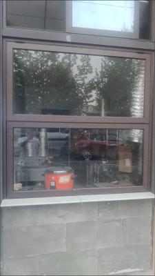 China ZeroEnergy Passive House Folding Window Achieving U-Value Below 0.15 Without Compromising Operability for sale